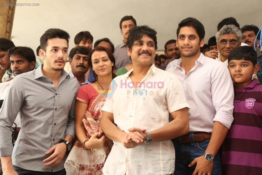 Akkineni Nagarjuna Family at sai baba Temple on 22nd May 2014 / Akkineni Nagarjuna - Bollywood ...